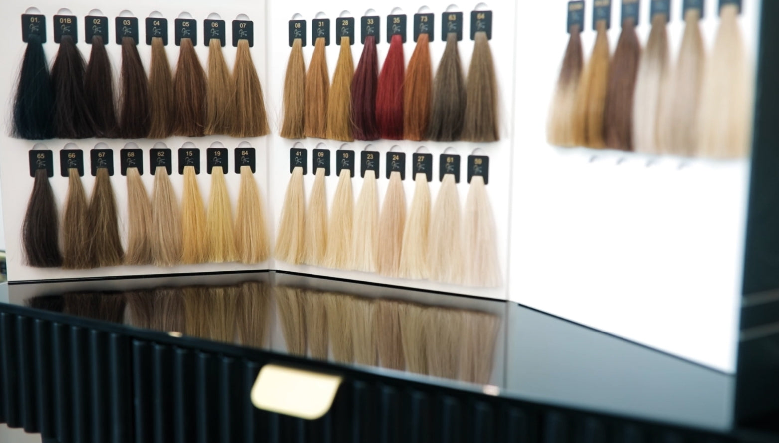 Colour Chart – Gold Fever Hair